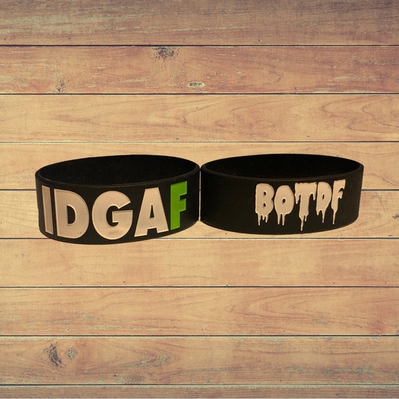 Hot Topic | Accessories | Botdf Blood On The Dance Floor Idgaf Bracelet ...